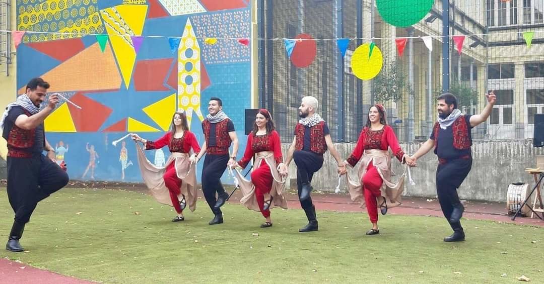 Dabke dansen in Brussel centrum | Tradities, gebruiken, praktijken ...