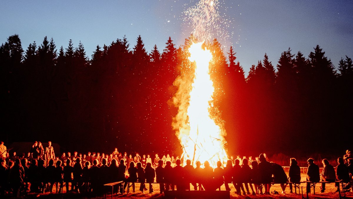 Jeugdbewegingen en drie processies officieel erkend als immaterieel ...