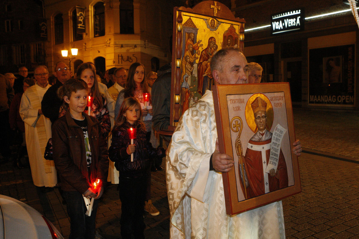 Allerheiligenbegankenis in Diest | Tradities, gebruiken, praktijken ...